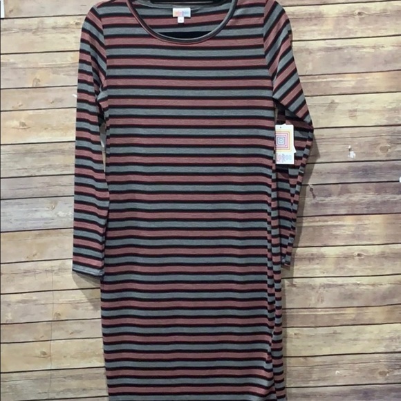 LuLaRoe | Dresses | Debbie Dresses | Poshmark